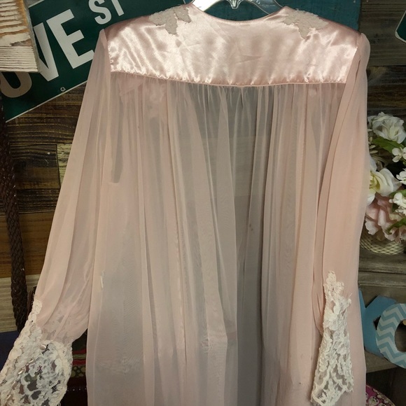 Neiman Marcus | Intimates & Sleepwear | Beautiful Pink Sheer Robe By ...